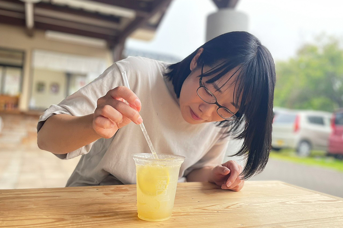 SOIL TABLE JUICE STAND | まじめえひめ
